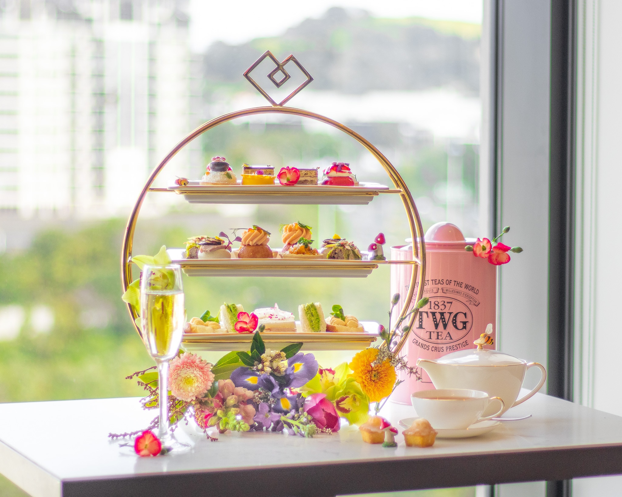 Chandelier Lounge | 5-Star Hotel High Tea | Cordis, Auckland